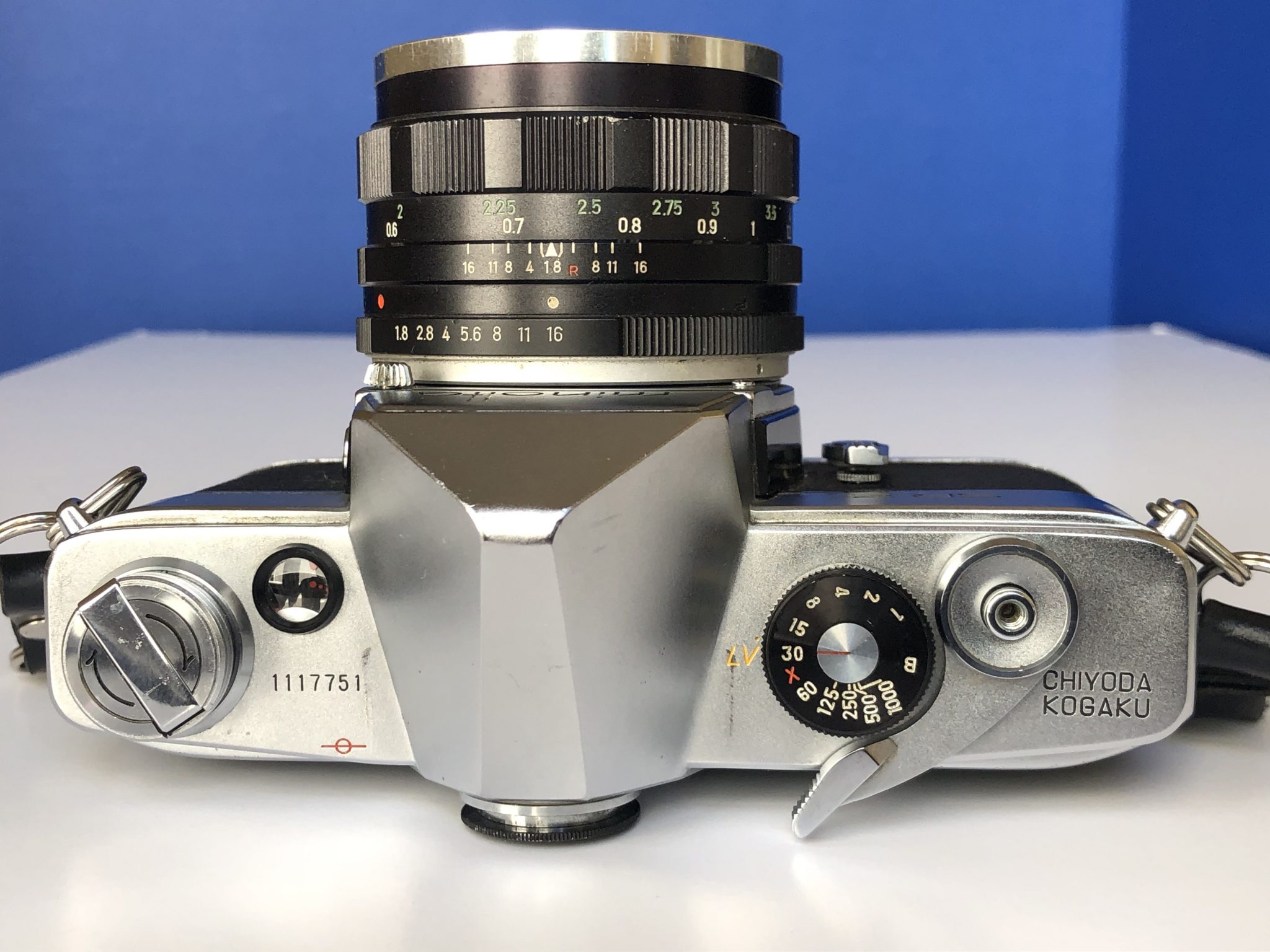 VMLP 3: The Minolta SR-2, the Start of Something Big – Earth, Sun, Film