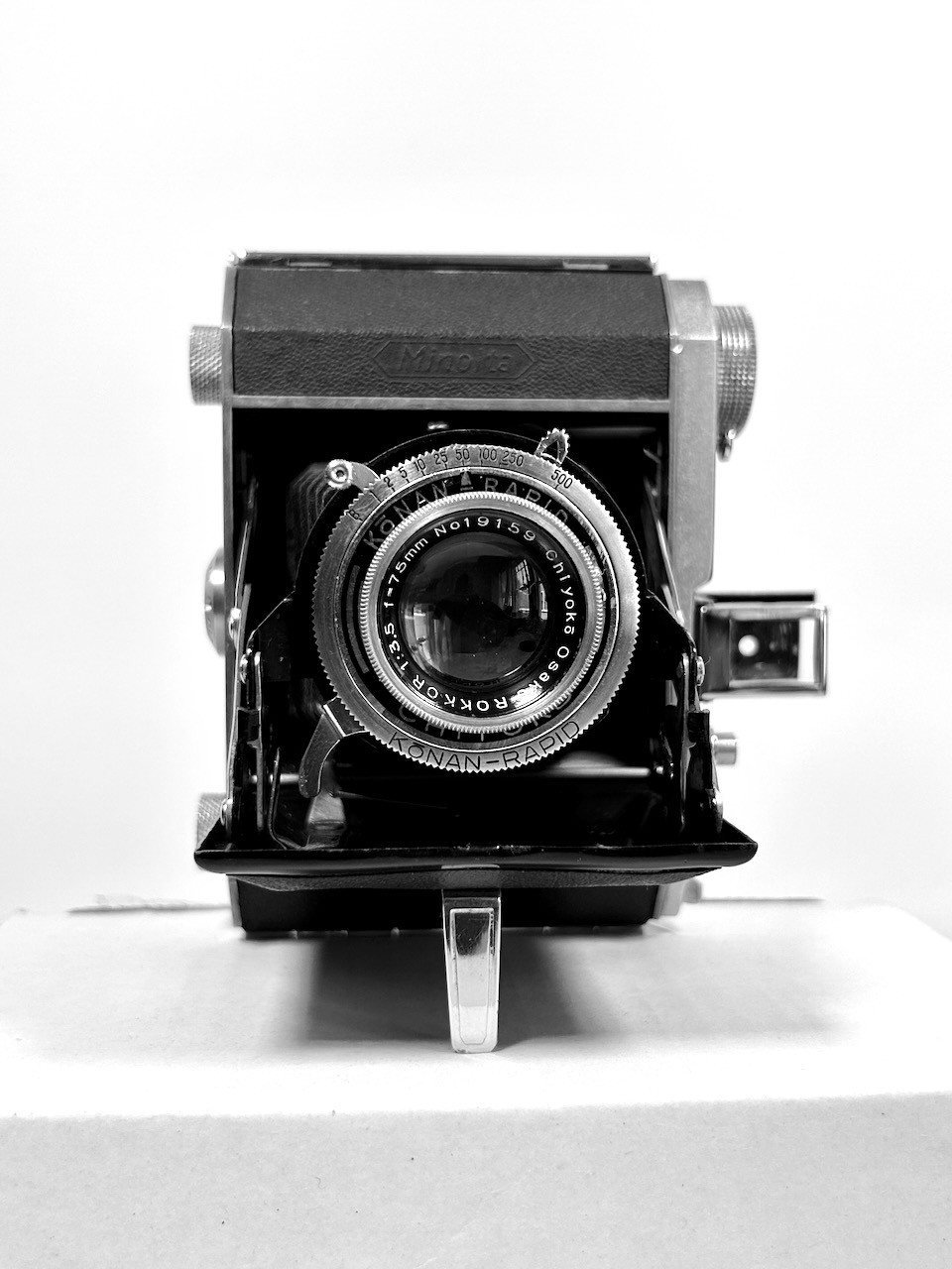Back to the 50s, an Ode to Simplicity – Earth, Sun, Film